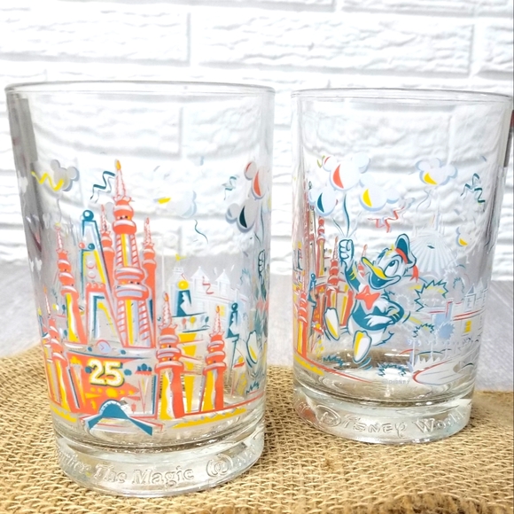 Disney | Dining | Walt Disney World Vintage 25th Anniversary Glasses ...